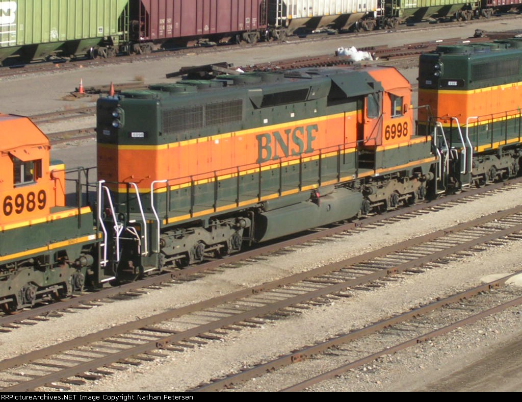BNSF 6998